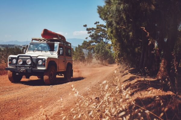 4WD Maintenance – What to Check Before Starting Your Adventure - Bus 4x4