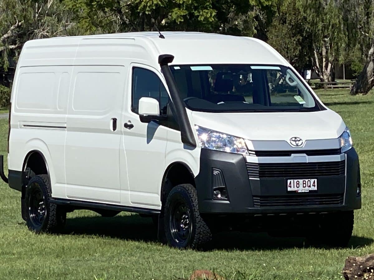 SLWB 4x4 Van Conversions - 4WD Van Conversions | Bus 4x4 Group