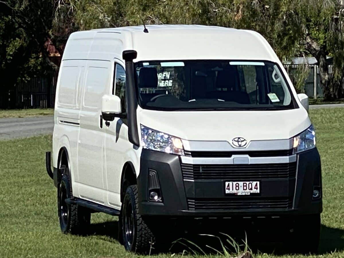 SLWB 4x4 Van Conversions - 4WD Van Conversions | Bus 4x4 Group