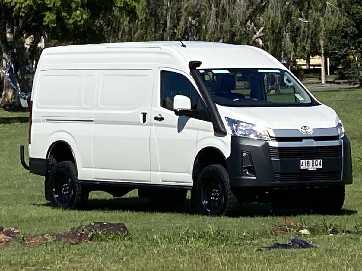 SLWB 4x4 Van Conversions - 4WD Van Conversions | Bus 4x4 Group